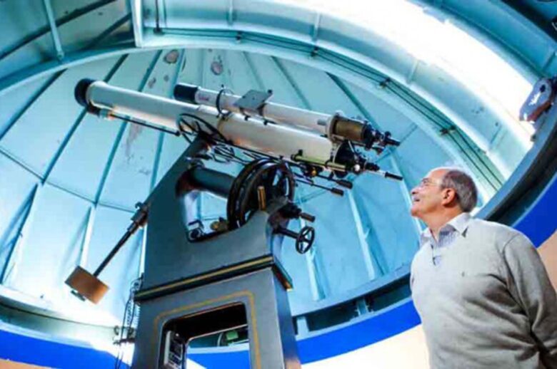 Γιάννης Σειραδάκης: Απεβίωσε ο διάσημος ερευνητής Αστροφυσικής